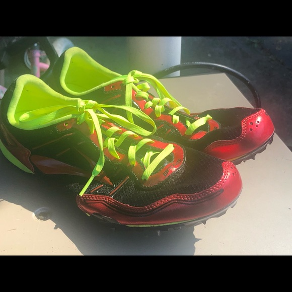 Brooks | Shoes | Brooks Sprinting Mens Black Red Spikes Cleats | Poshmark
